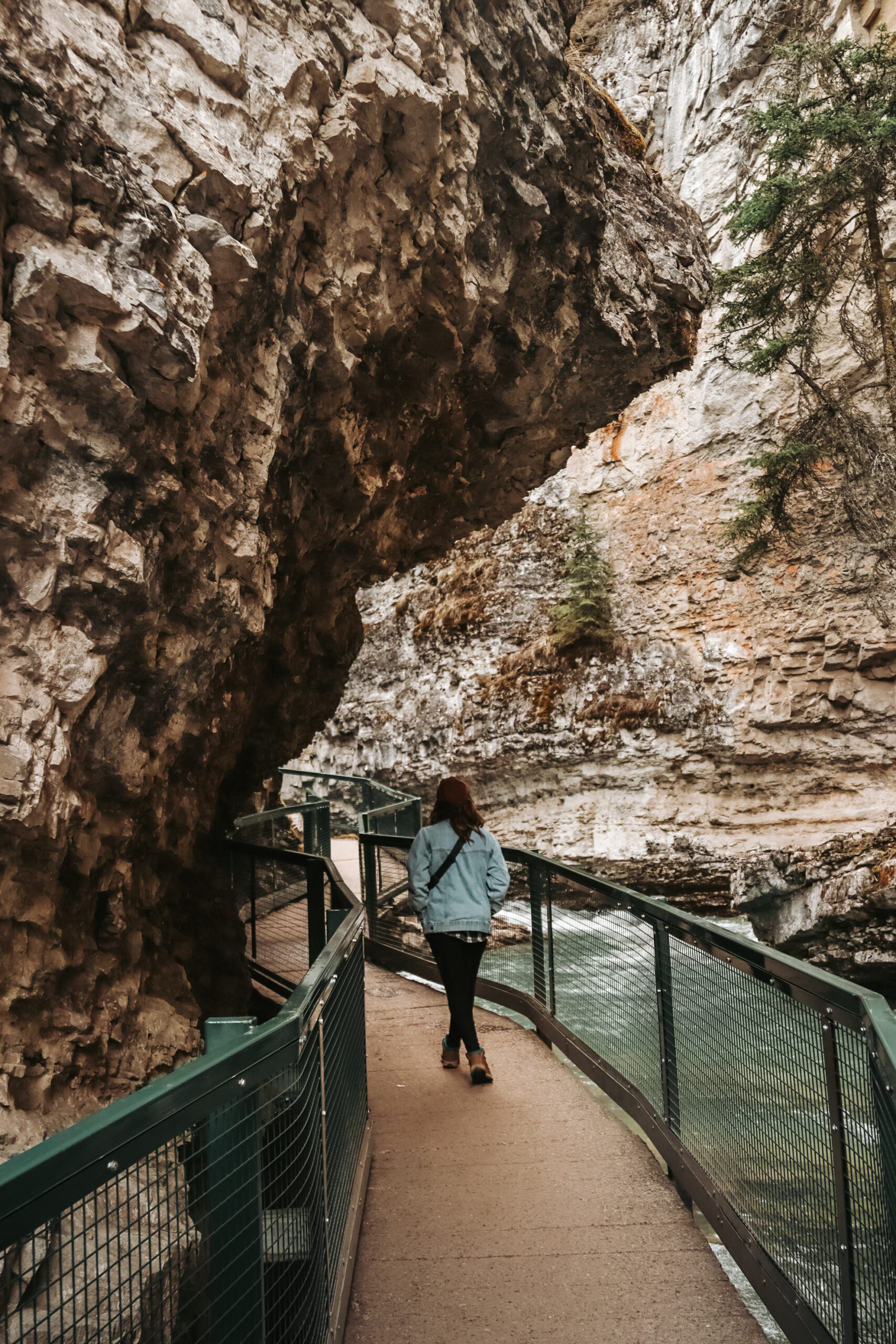 Complete Guide to Hiking Johnston Canyon in Banff National Park